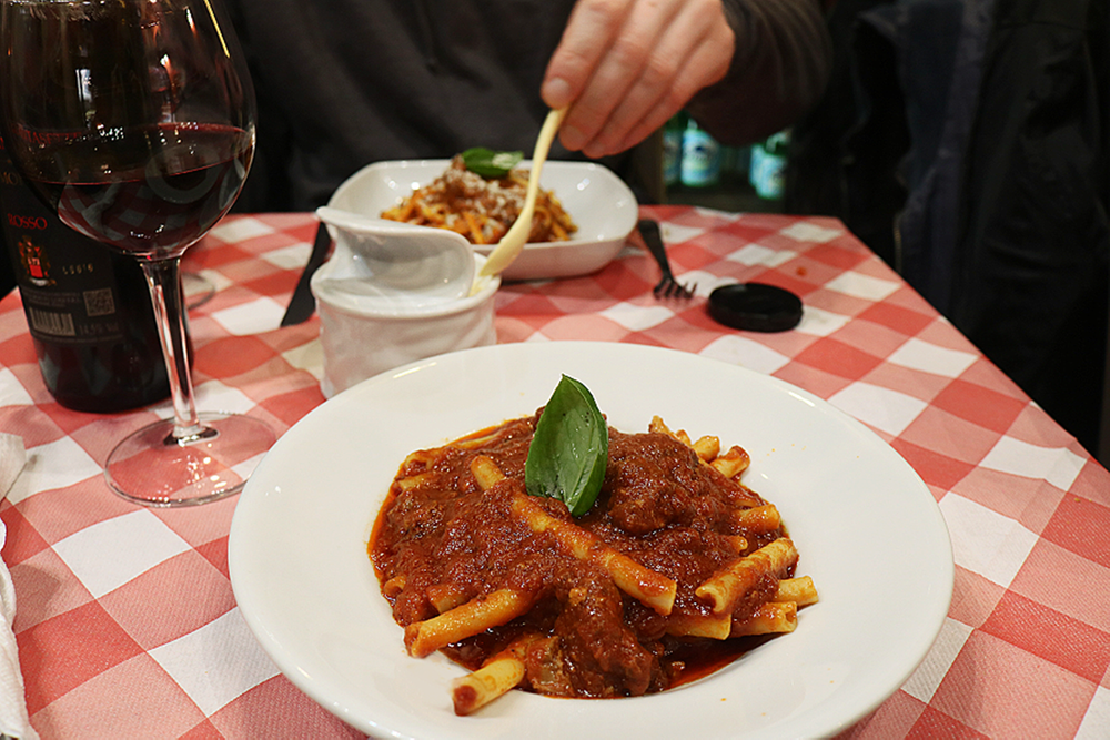 Unusual things to do in Naples, an alternative city guide | Rough Guides