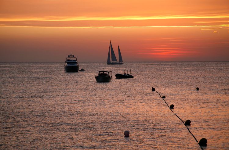 Spain Weather in October | Rough Guides