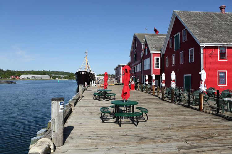 Lunenburg: Canada's most colourful town | Rough Guides