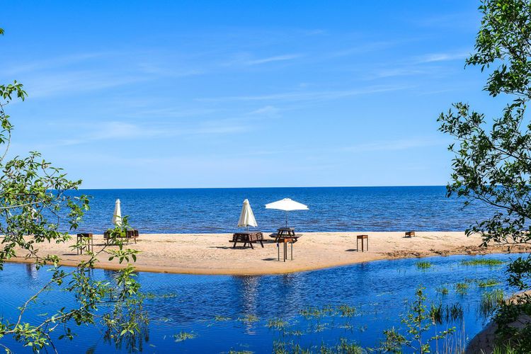 Discover Lake Ladoga, the purest lake on Earth | Rough Guides